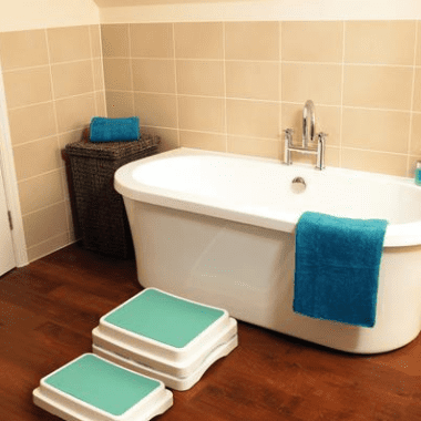 Savannah Modular Bath Step – North East Mobility